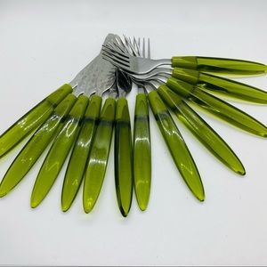 Vintage | Dining | Vintage Mod Green Plastic Handle Silverware Knives ...